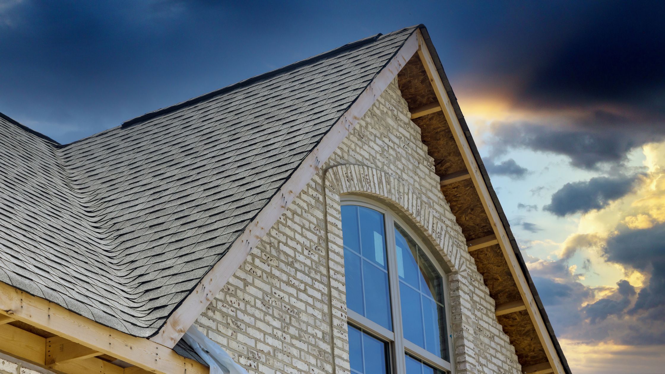 Types of Roofs for Enhanced Security and Protection Against Intruders